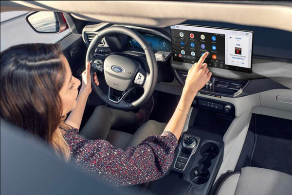2023 Ford Escape Review | ST Compact SUV